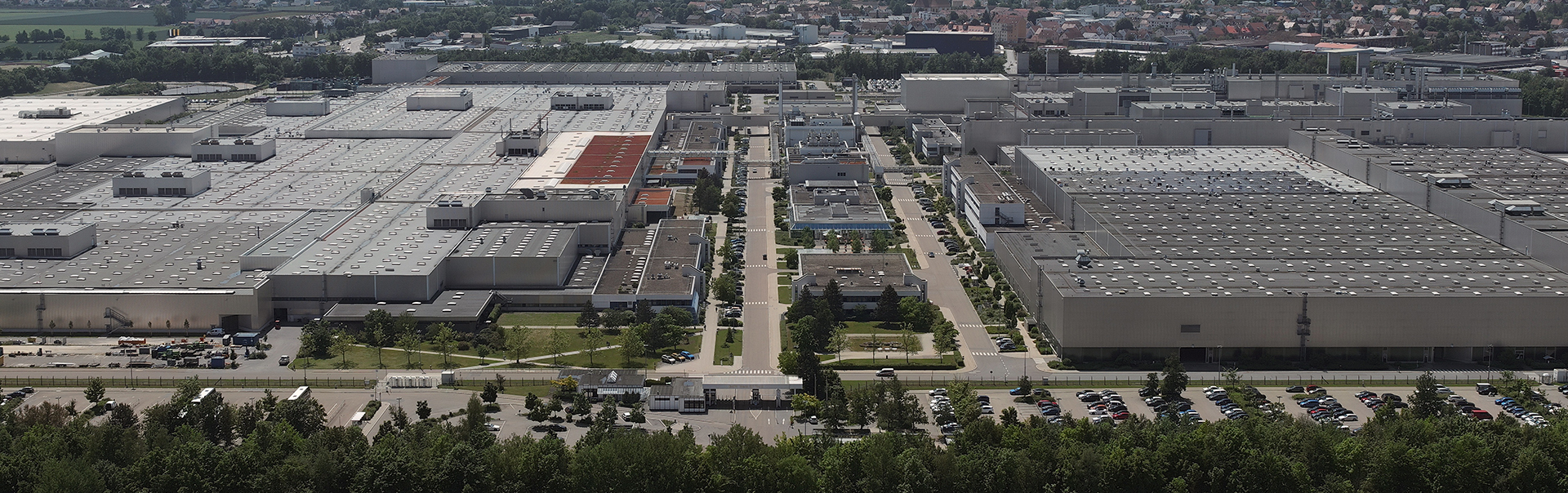 Ausbildungsort BMW Group Werk Regensburg | Standorte | BMW Group Karriere